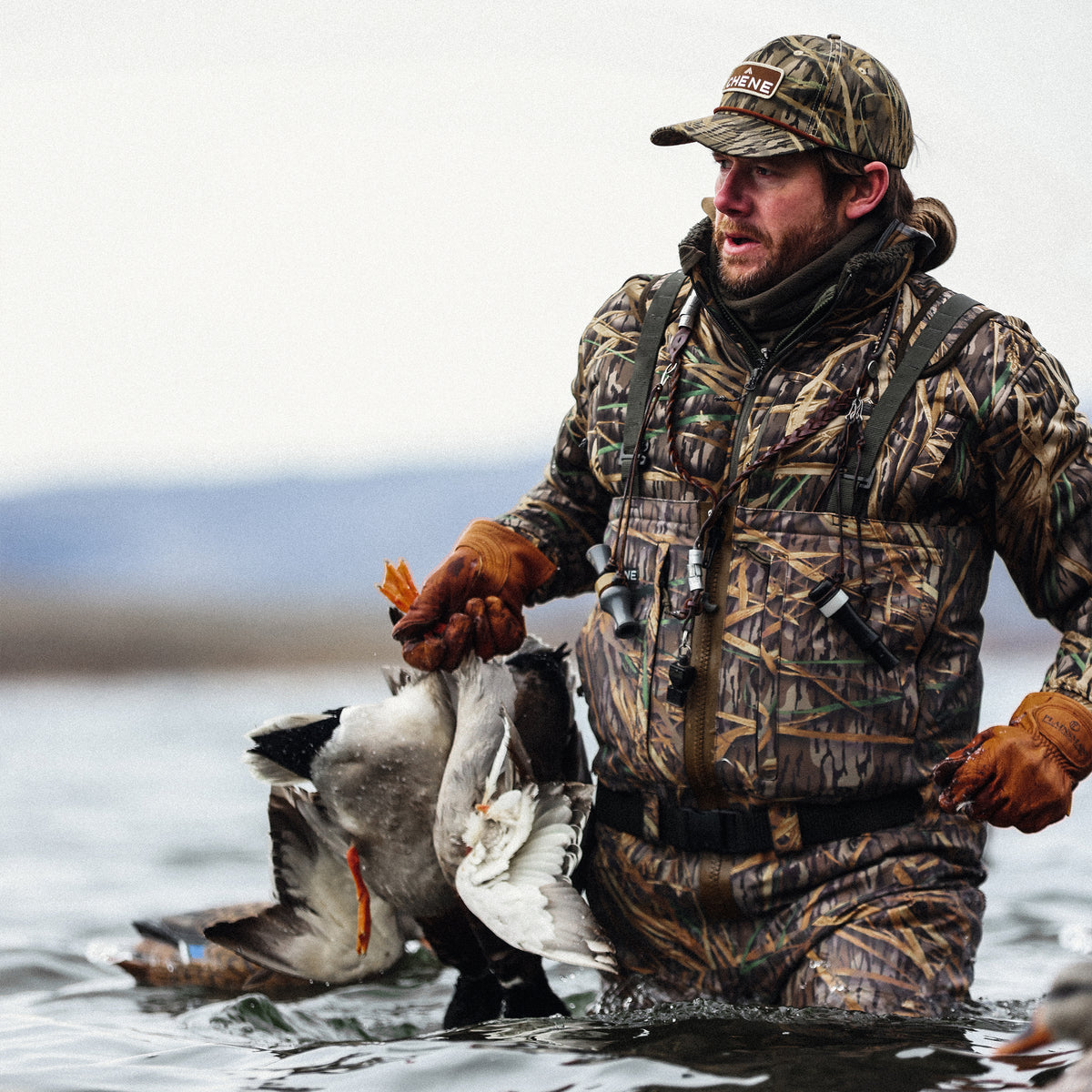 2S Wader | Mossy Oak Original Shadow Grass Waders | Chêne Gear®